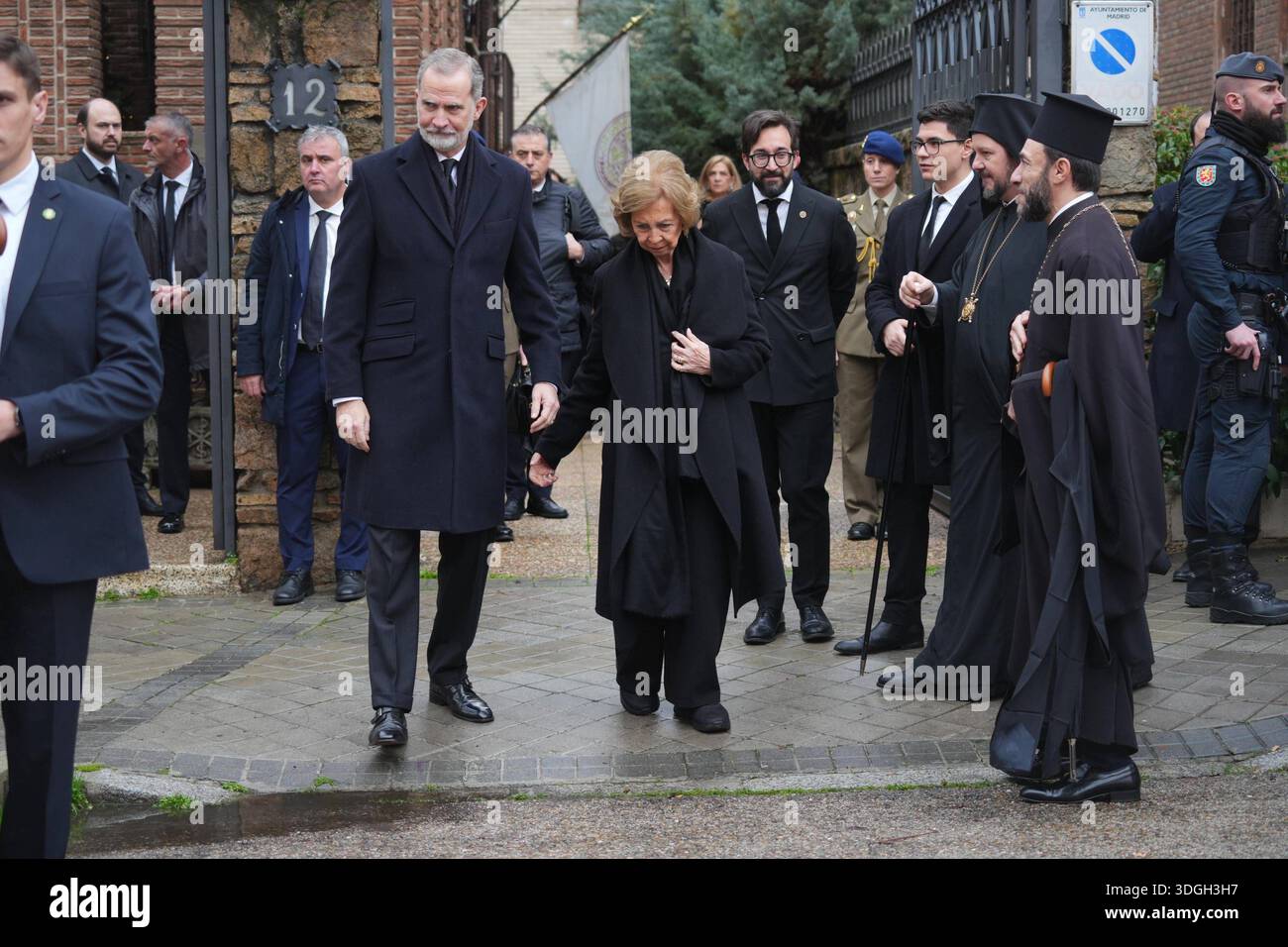 Madrid, Spain. 17th Jan, 2026. Spanish King Felipe VI and Spanish ...