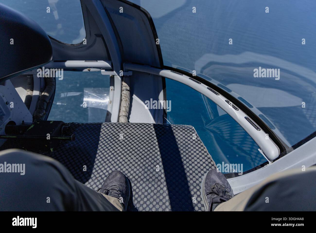 Cockpit Floor Above Open Ocean Water Stock Photo - Alamy
