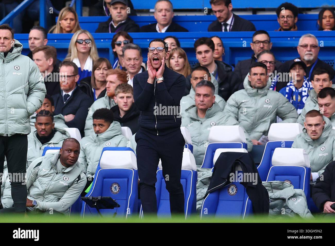 Chelsea head coach liam hi-res stock photography and images - Alamy