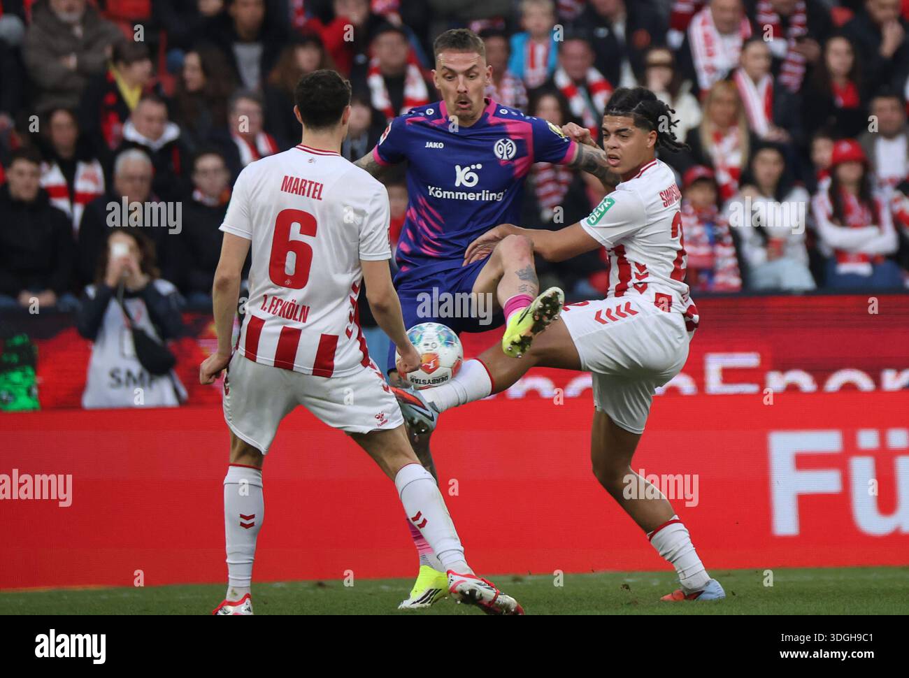 Koeln, Deutschland. 17th Jan, 2026. v.l. Eric Martel (1.FC Koeln #06 ...