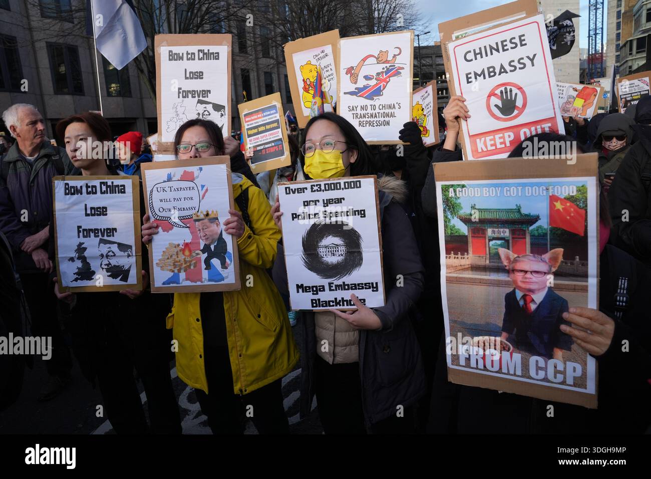 NOTE DEPICTIONS AND LANGUAGE ON PLACARDS Representatives of the Inter ...