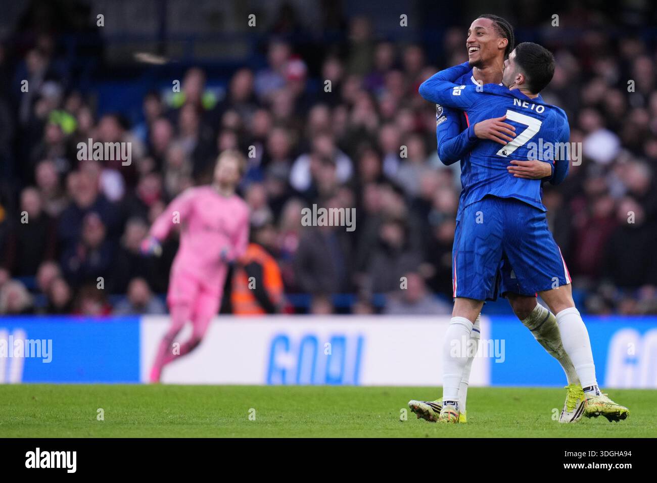 Joao Pedro of Chelsea celebrates goal with Pedro Neto of Chelsea to ...