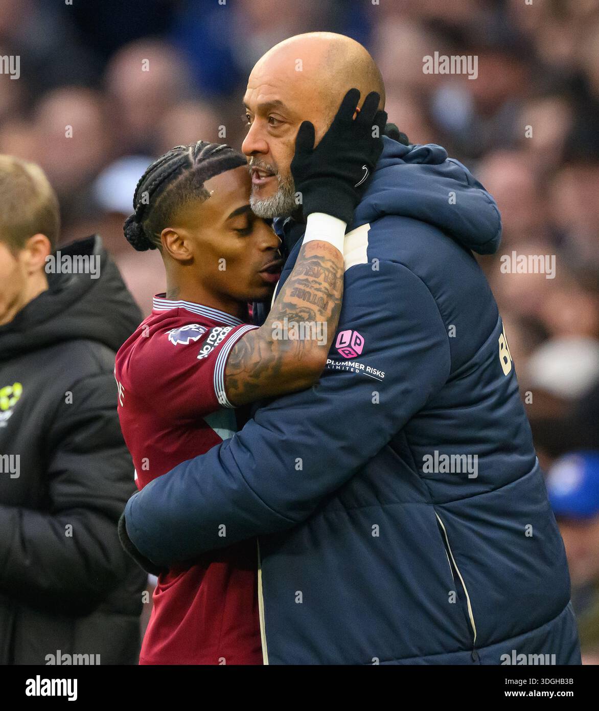 London, UK. 17th Jan, 2026. Tottenham Hotspur v West Ham United ...