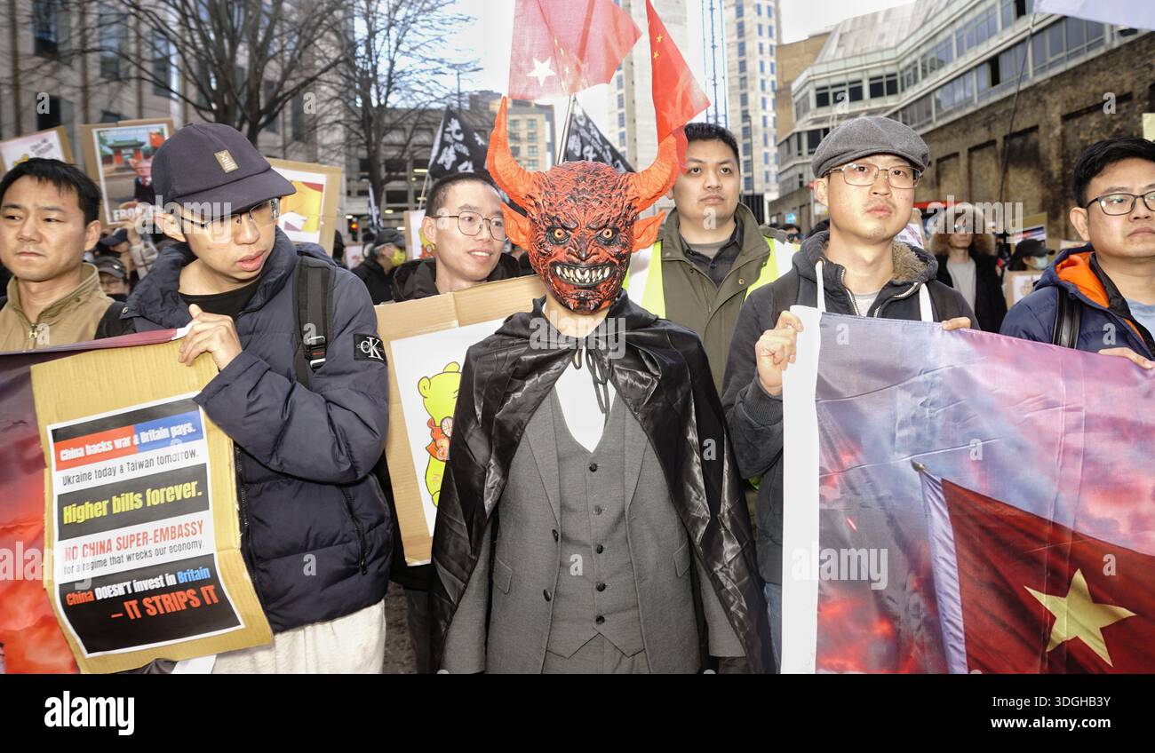 Chinese embassy, Mega embassy, London, UK, 17th January 2026, protest ...