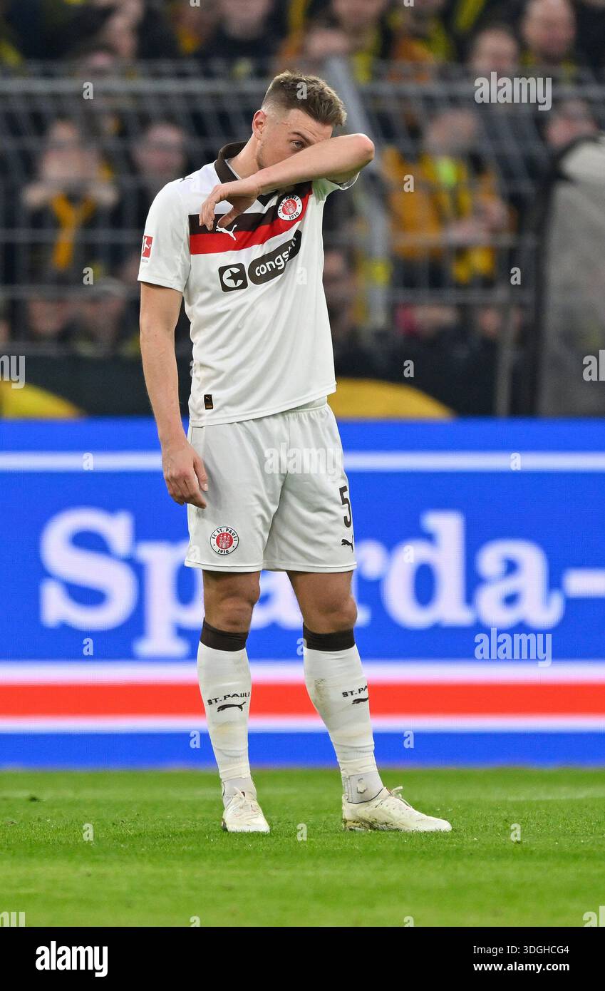 Hauke Wahl (St. Pauli) Dortmund, January 17, 2026, Soccer, Bundesliga ...