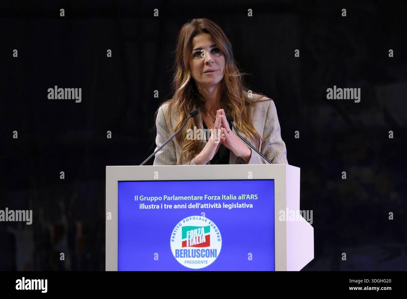 Palermo, Italy. 17th Jan, 2026. ANTONIO TAJANI IN PALERMO FOR 30 FORZA ...