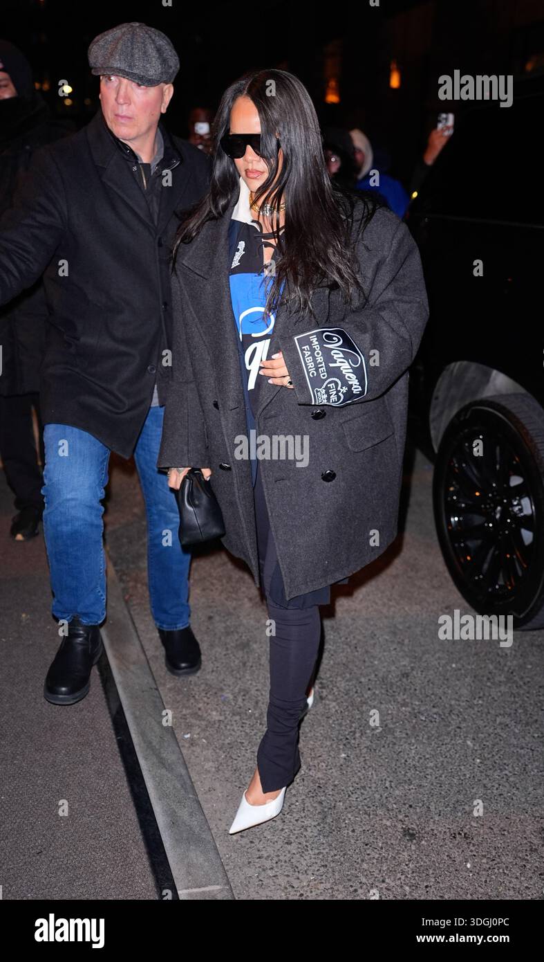 Photo by: XNY/STAR MAX/IPx 2026 1/16/26 Rihanna is seen on January 16 ...