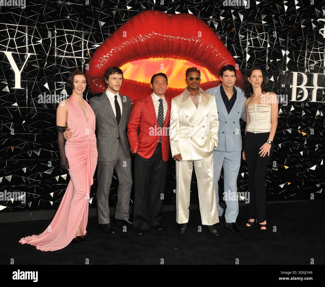 London, UK. 16th Jan, 2026. Jessica Alexander, Evan Peters, Anthony ...