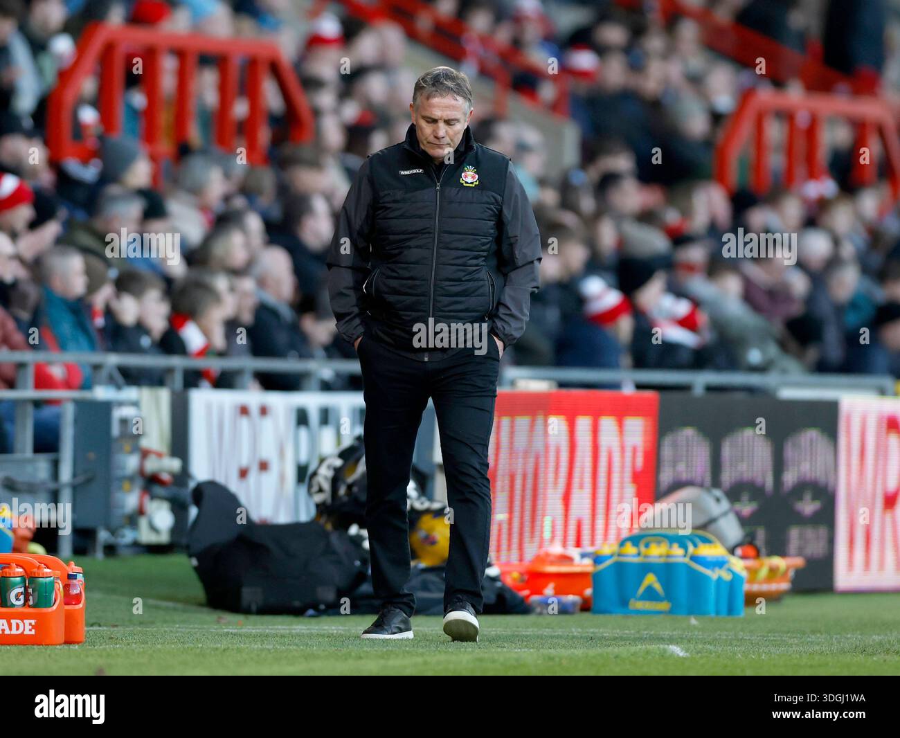 Wrexham manager Phil Parkinson looks dejected during the Sky Bet ...