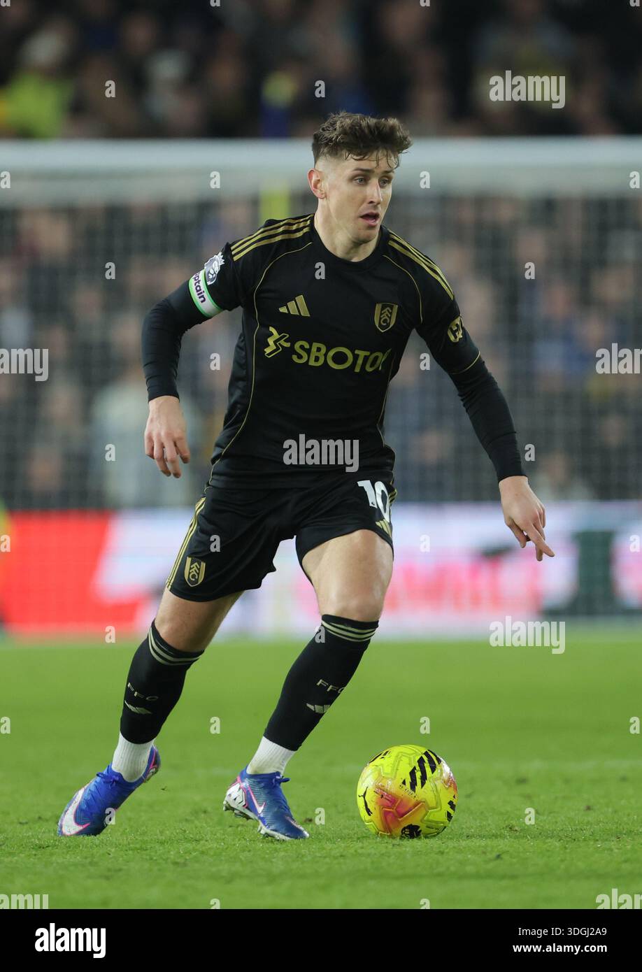 Fulham's Tom Cairney during the Premier League match at Elland Road ...