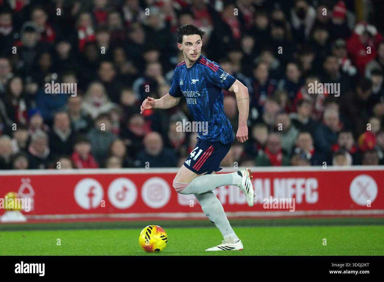 Arsenal's Declan Rice runs with the ball during the English Premier ...
