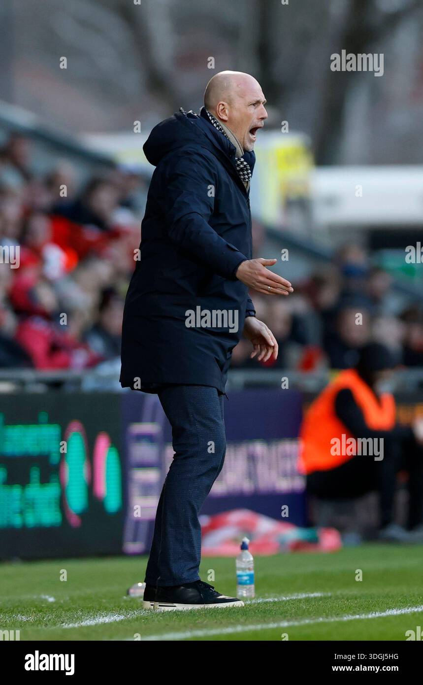 Norwich City manager Philippe Clement reacts during the Sky Bet ...
