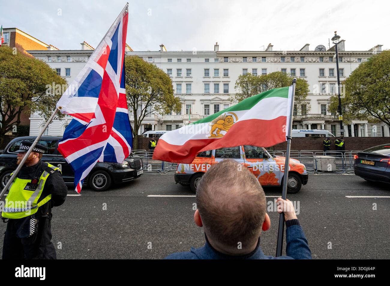 London, UK. 17 January 2026. Protesters outside the Iranian Embassy on ...