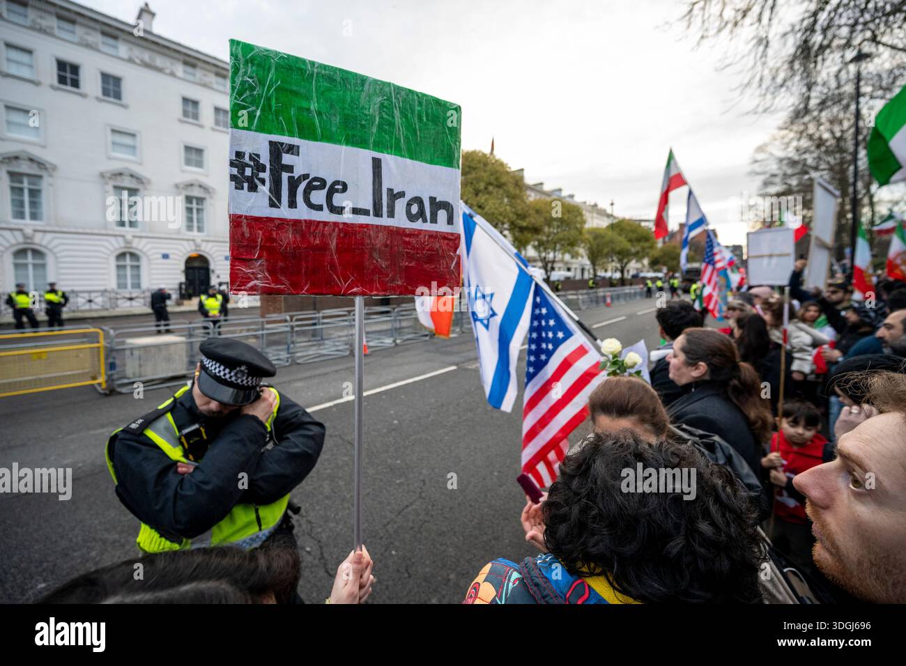 London, UK. 17 January 2026. Protesters outside the Iranian Embassy on ...