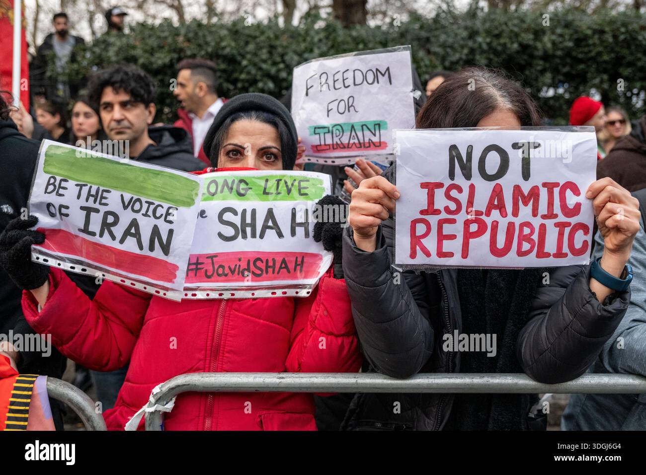 London, UK. 17 January 2026. Protesters outside the Iranian Embassy on ...