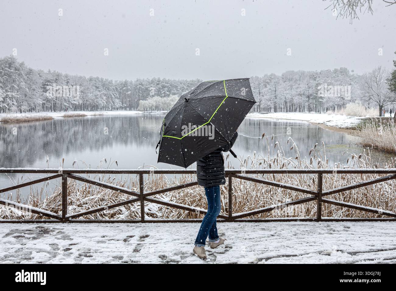 Winter landscape features snow hi-res stock photography and images - Alamy