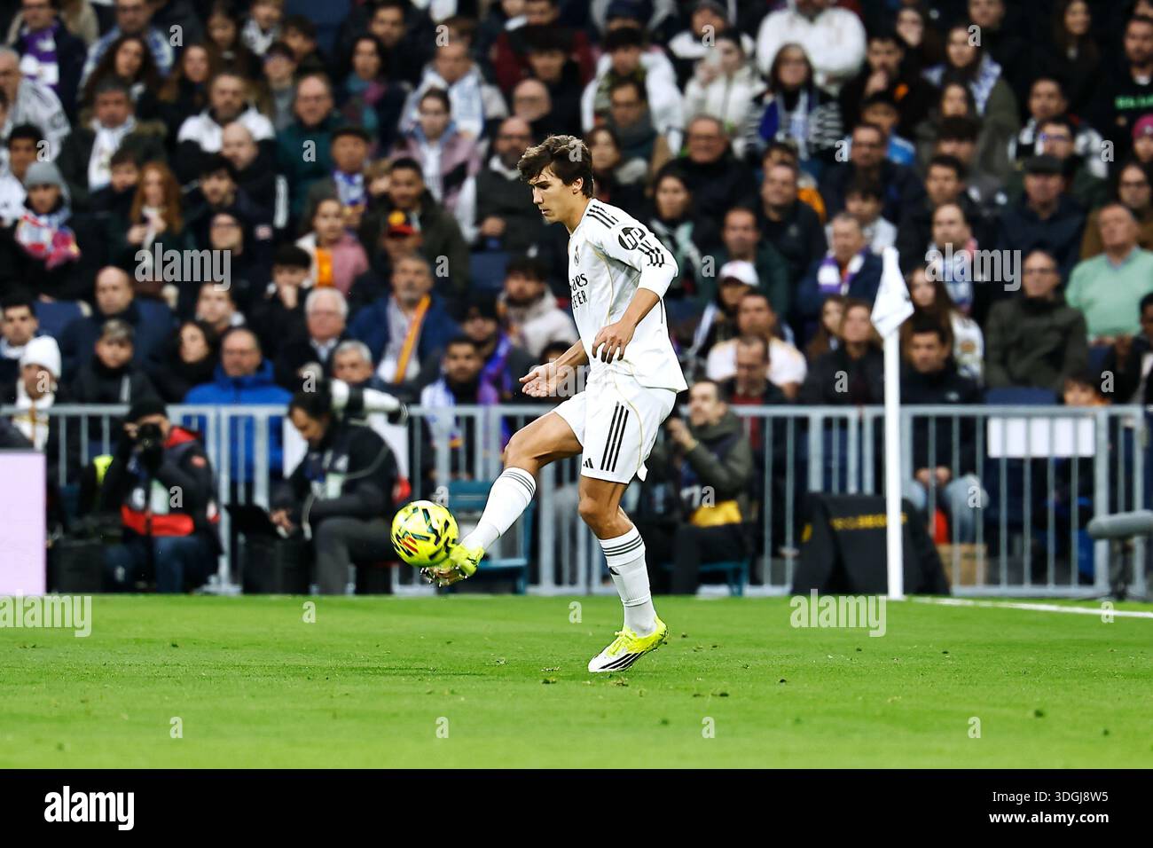 Madrid, Spain. 17th Jan, 2026. Gonzalo Garcia (Real) Football/Soccer ...