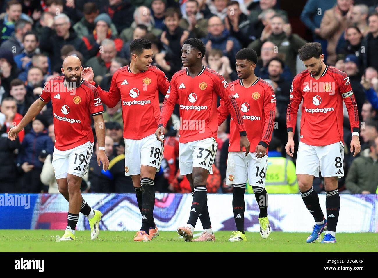 Old Trafford, Manchester, UK. 17th Jan, 2026. Premier League Football ...