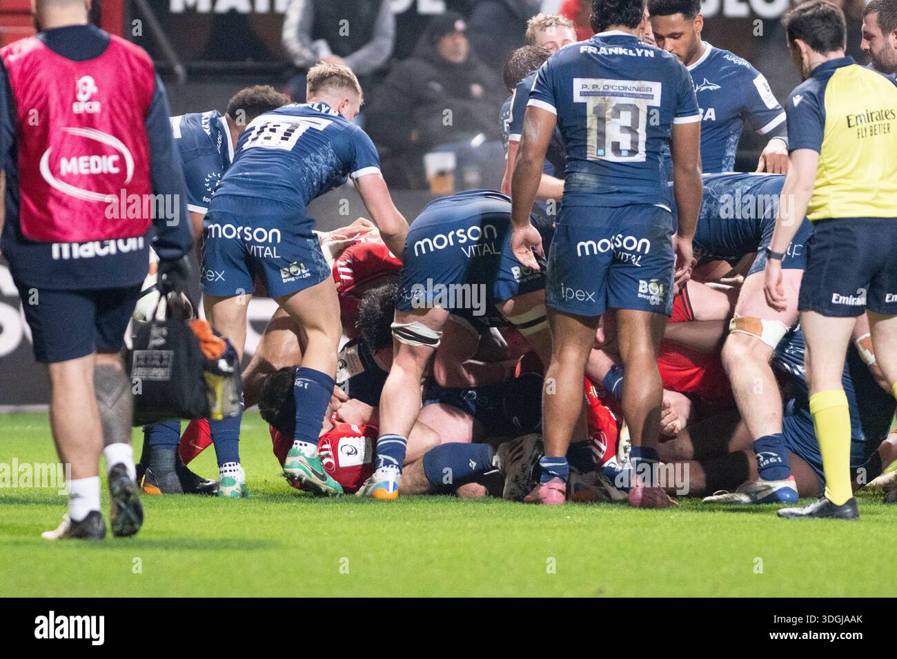 Team fight during the EPCR Champions Cup match between Toulouse and ...