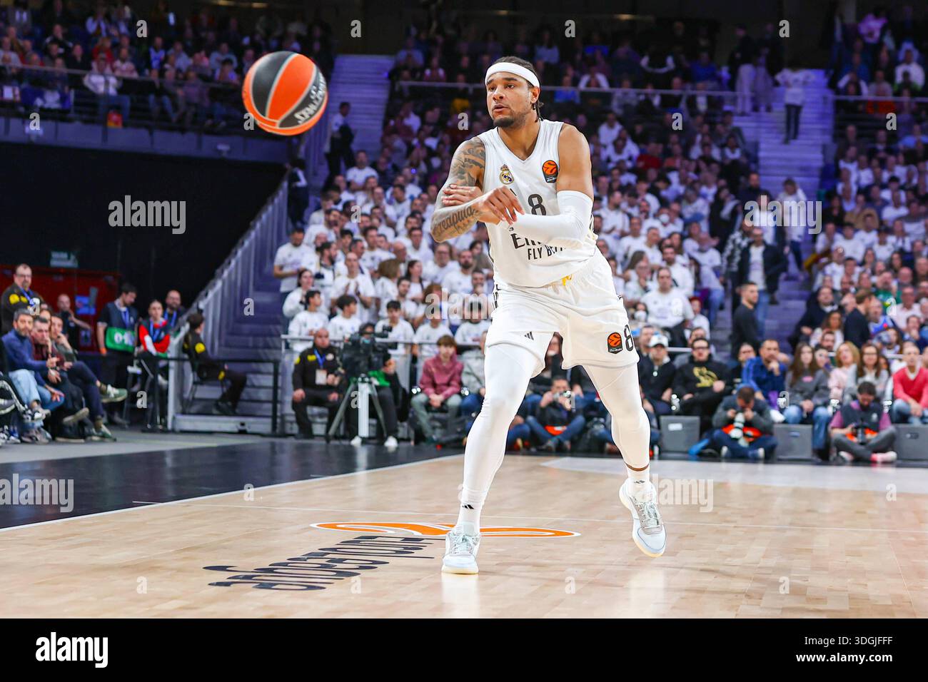 Madrid, Spain. 16th Jan, 2026. 16th January 2026; Movistar Arena ...