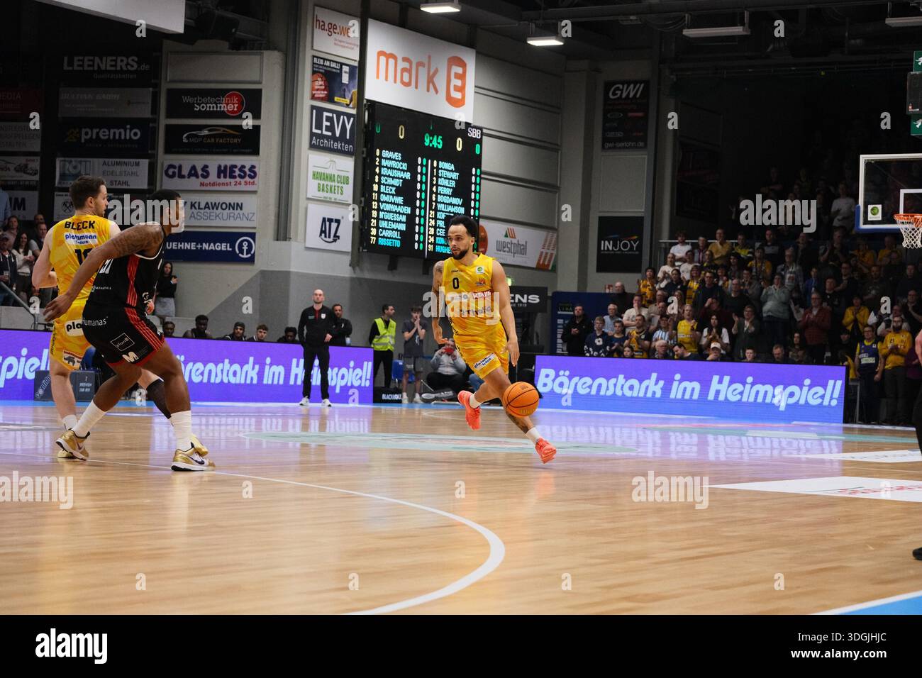 Marcus Graves (Phoenix Hagen, #0, Guard) during the playmaking ...