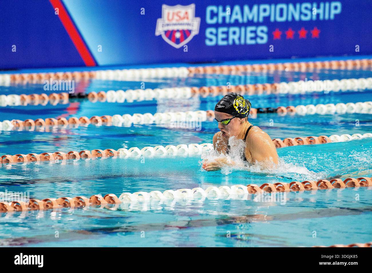 January 17, 2026: Grace Palmer competing in the womenÃ s 200 LC Meter ...