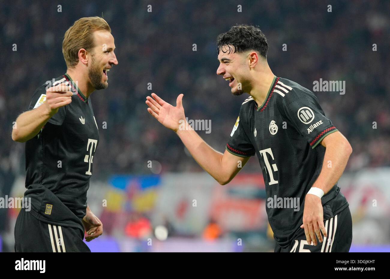 1:4 Goal, celebration, from the left Harry Kane, goal scorer Aleksandar ...