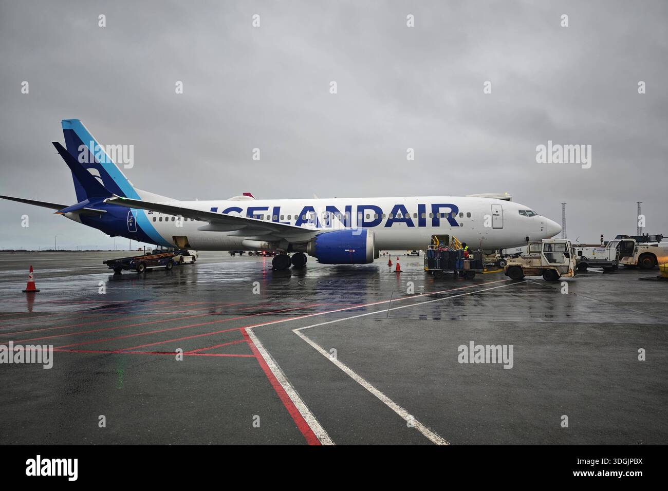 Island, 17.01.2026: Flugzeug von Icelandair *** Iceland, 17 01 2026 ...