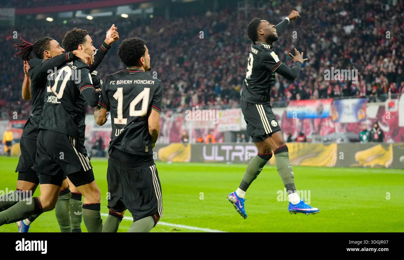 1:5 Goal, celebration, from left to right: scorer Michael Olise, Jamal ...