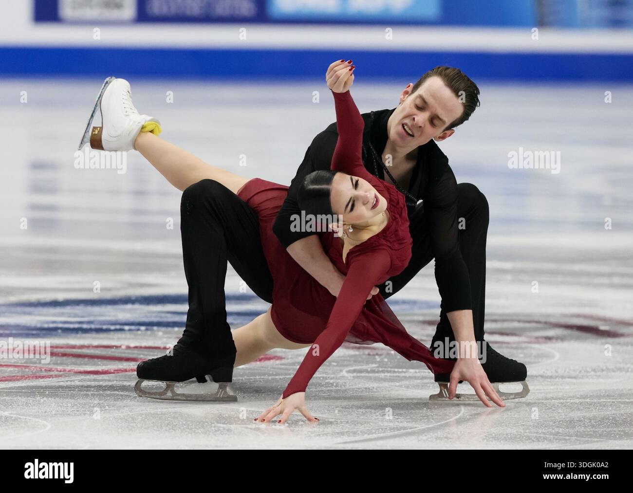 Day Four. 17th Jan, 2026. Shira Ichilov and Mikhail Nosovitskiy of ...