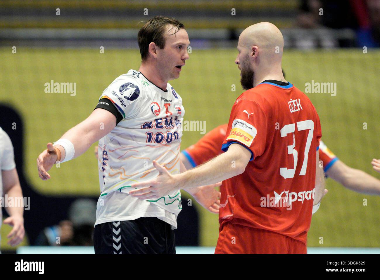 Bærum 20260117. Norway's Sander Sagosen and Czech Republic's Jan Užek ...