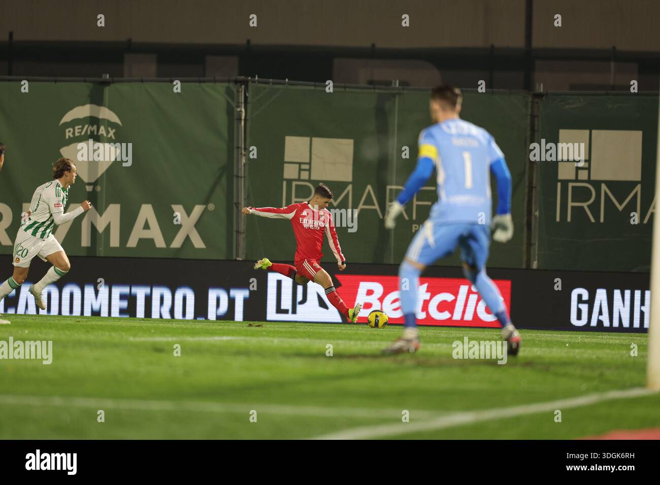 Vila Do Conde, Porto, Portugal. 17th Jan, 2026. Samuel Dahl of SL ...