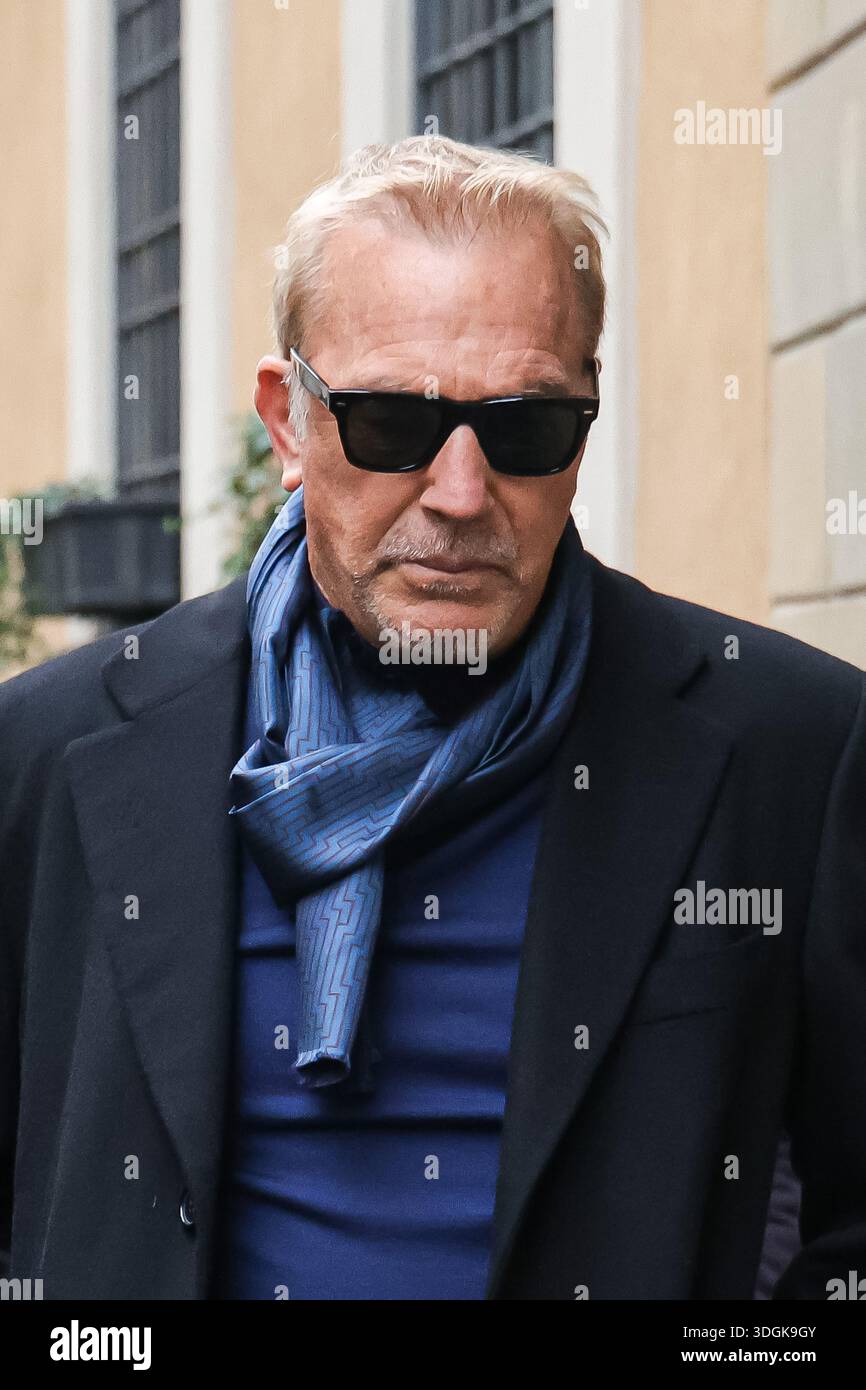 Milan, Italy. 17th Jan, 2026. Kevin Costner (actor) arrives at the ...