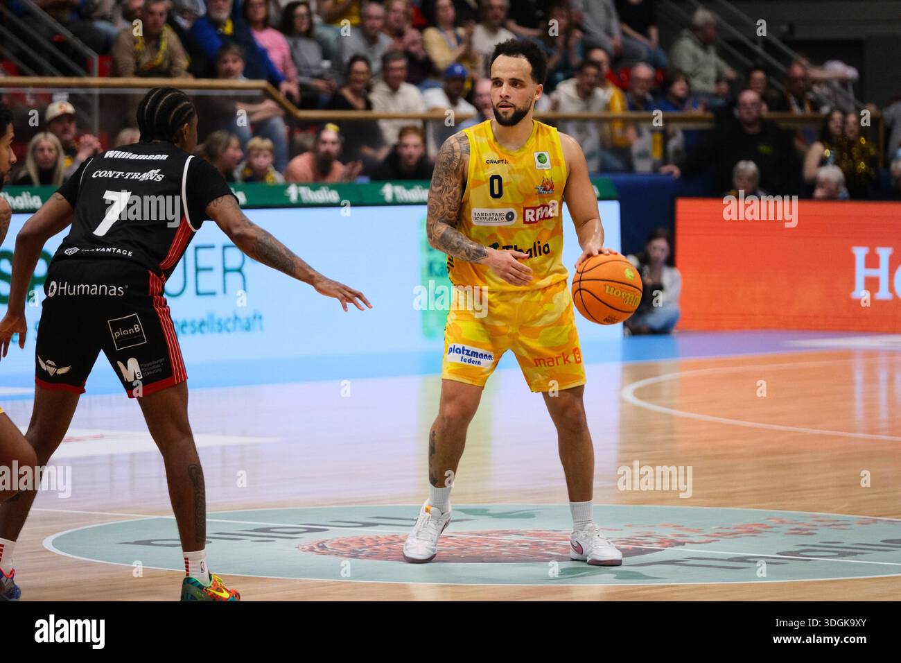 Marcus Graves (Phoenix Hagen, #0, Guard) during the playmaking ...