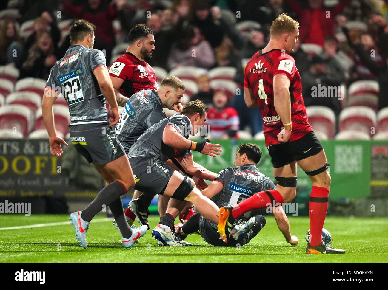 17 january 2026 tomos williams of gloucester rugby scores hi-res stock ...