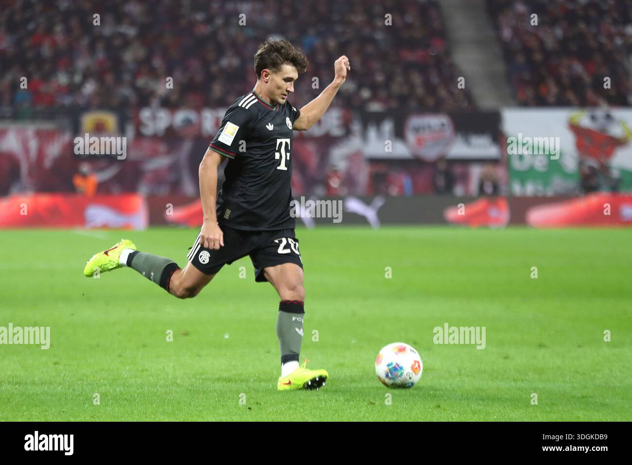 Tom Bischof (20, FC Bayern Munich). LEIPZIG, GERMANY - JANUARY 17 ...