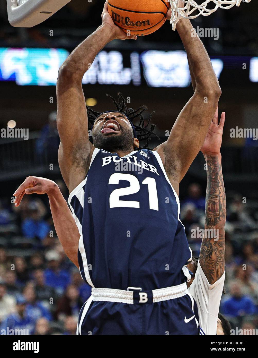 Butler Bulldogs forward Yohan Traore (21) goes up for a dunk in the ...