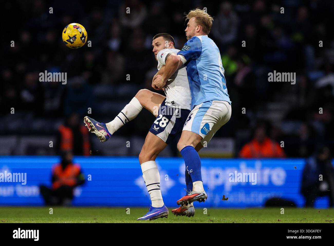 Preston North End's Milutin Osmajic and Derby County's Sondre Langas ...