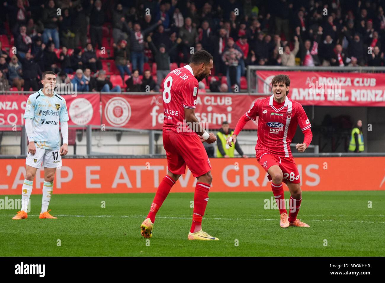 Monza, Italy. 17/01/26. Azevedo Hernani goal celebrate, during AC Monza ...