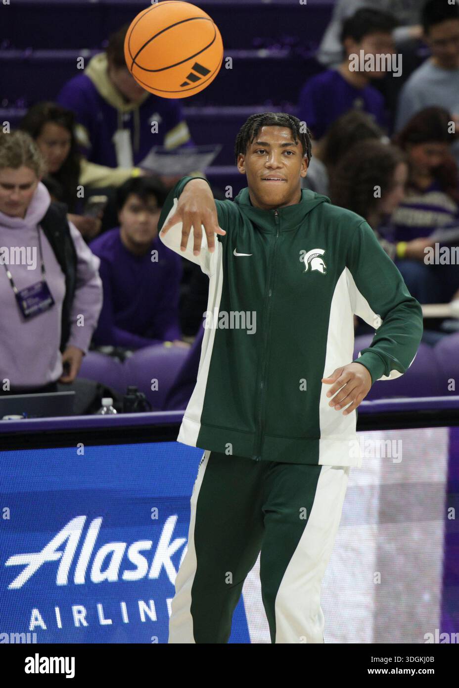 Michigan State guard Jeremy Fears Jr. warms up before an NCAA college ...