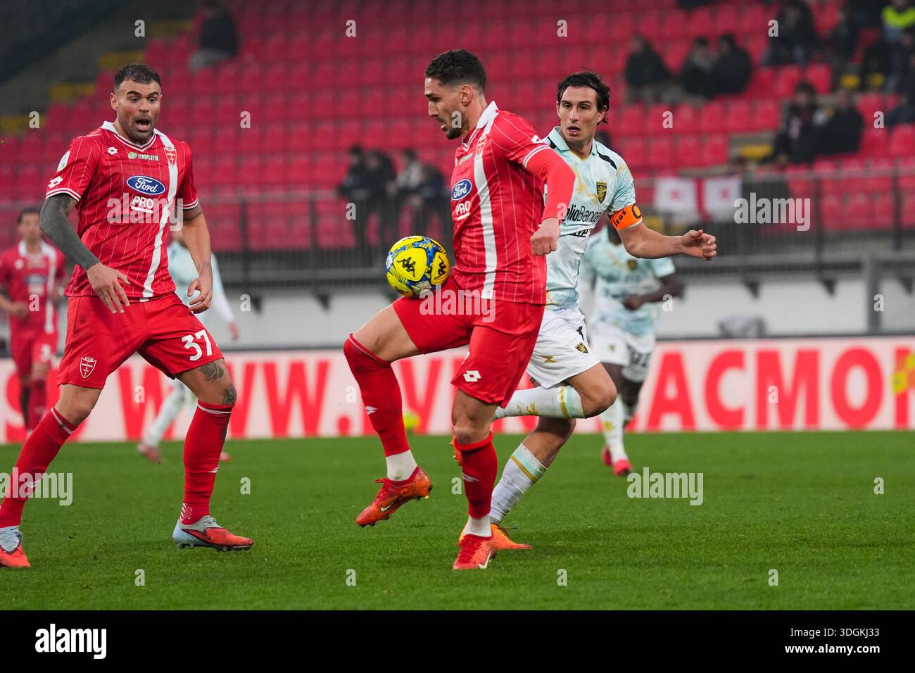 Monza, Italy. 17/01/26. Paulo Azzi, during AC Monza against Frosinone ...
