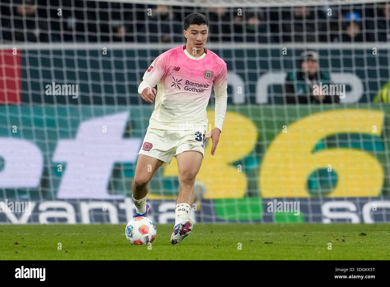 Ibrahim Maza (B04, 30), on the ball, free-standing shot, full body ...