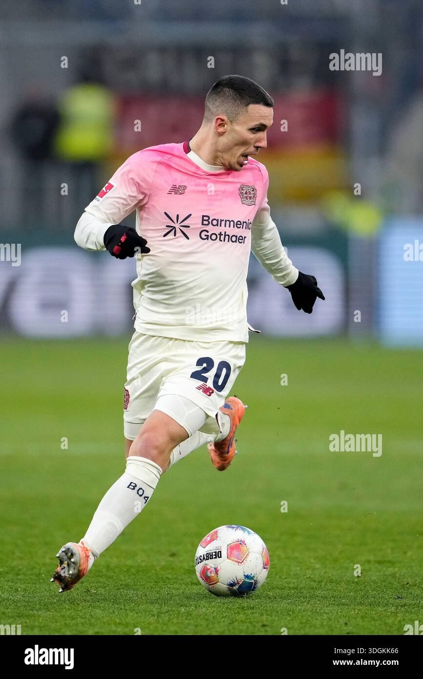 Alejandro Grimaldo (B04, 20), on the ball, isolated, full body, single ...
