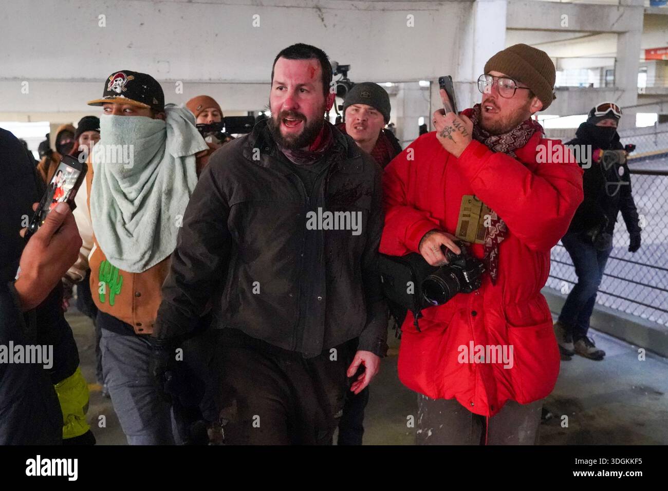 Minneapolis, United States. 17th Jan, 2026. A supporter of Immigration ...