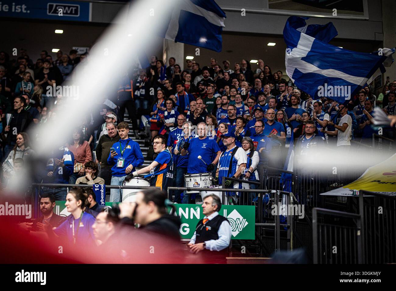Fanblock der Skyliners, Vet Concept Gladiators Trier vs Skyliners ...
