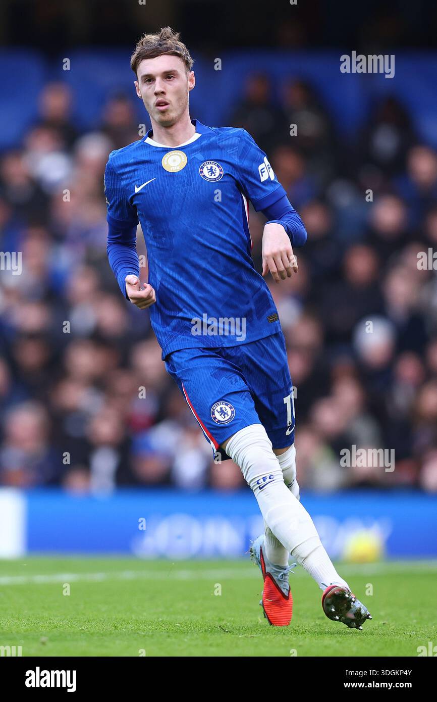 London, UK. 17th Jan, 2026. Cole Palmer of Chelsea during the Chelsea ...