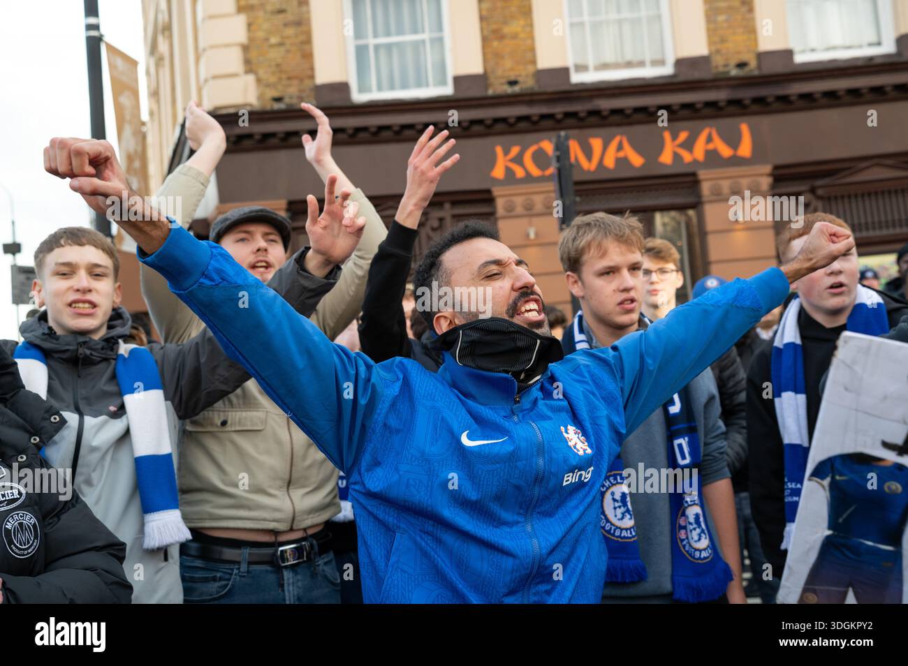 London, UK. 17th Jan, 2026. Protester changing football slogans ...