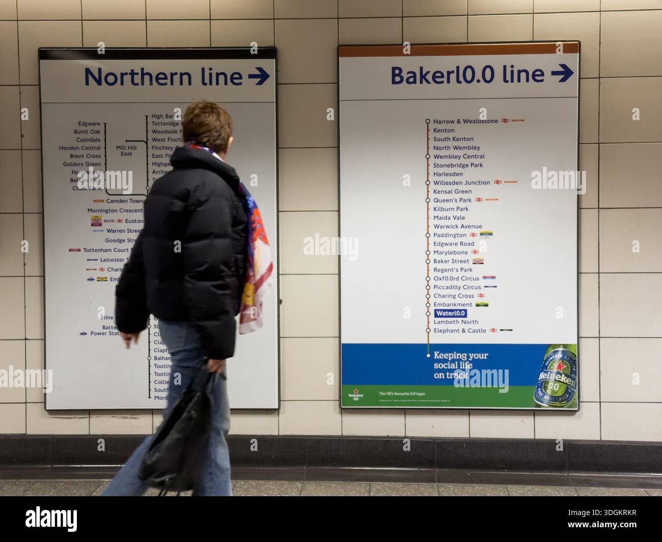 Commuter wayfinding patterns hi-res stock photography and images - Alamy