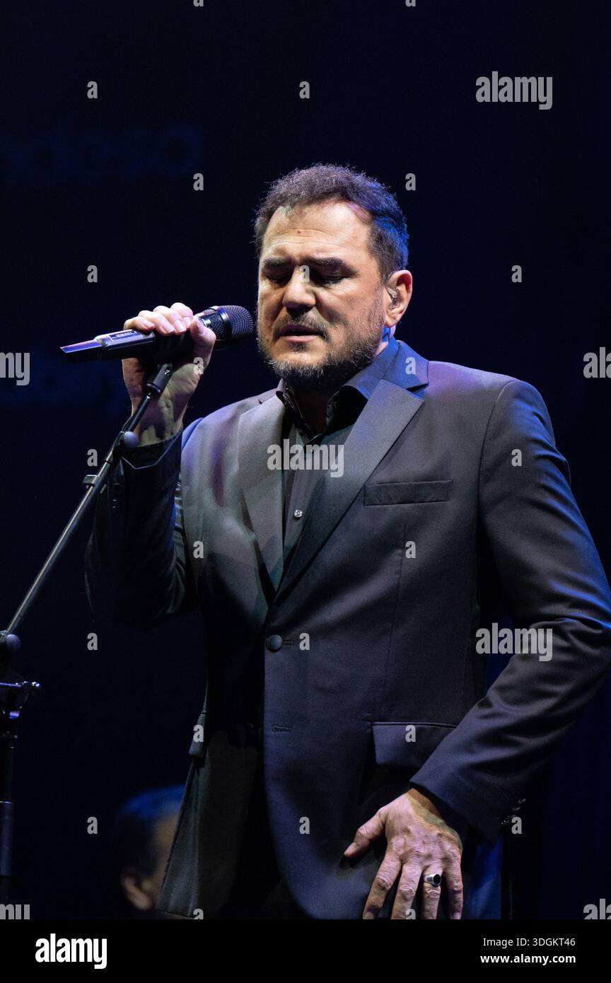 The singer Ismael Serrano performs during her performance festival ...