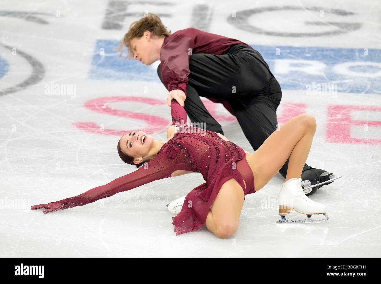 Georgia’s Diana Davis and Gleb Smolkin compete in the Ice Dance Free ...